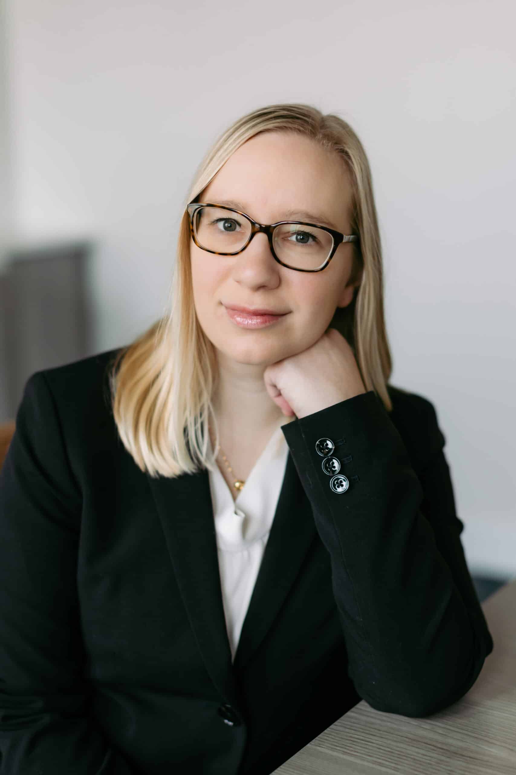 Katrina Schmitt-Ruof - Richmond \ Vona